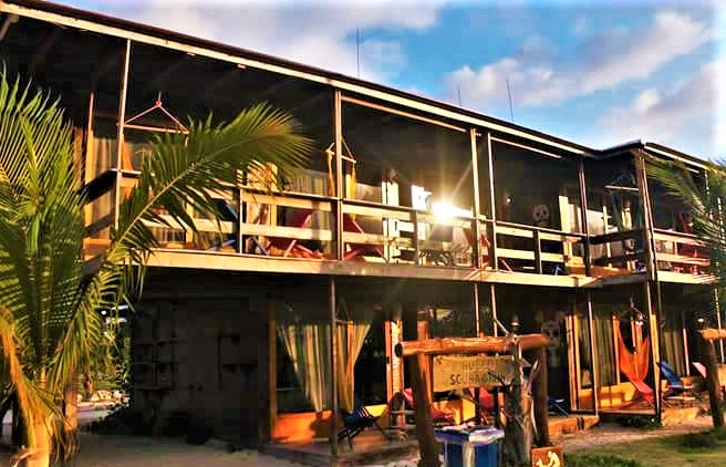 MAHAHUAL – Aldea maya